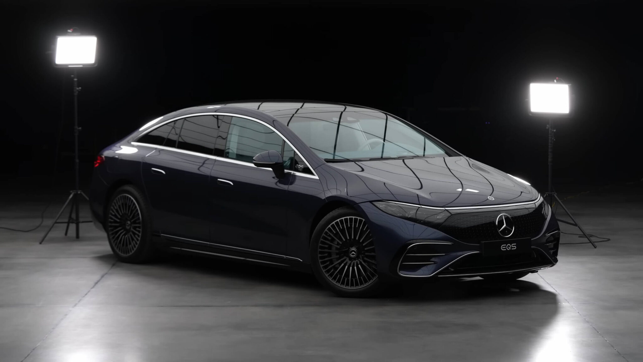 27 Longest Range EVs in 2025 - A Side-by-Side Comparison