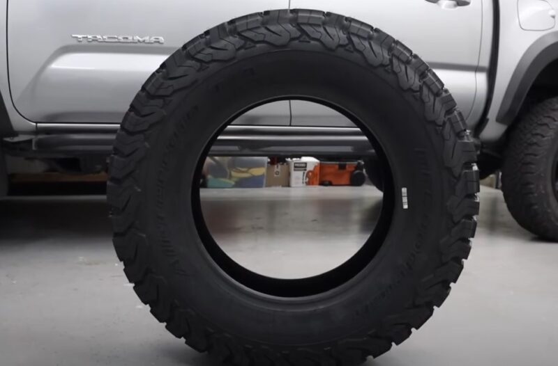 Difference Between 265 and 285 Tires - Which Size to Choose?