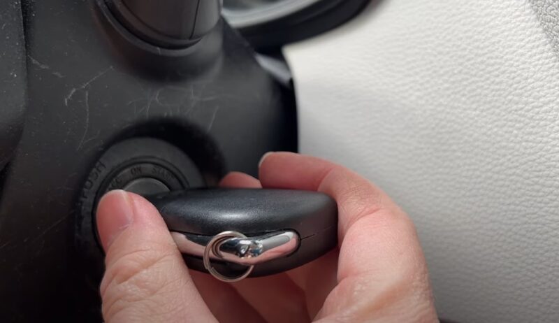 How to Reset the Check Engine Light Without a Scanner - 4 Effective ...