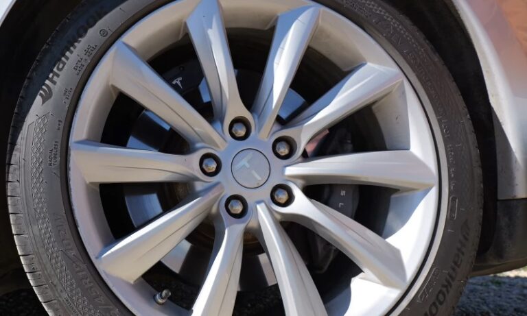 What Cars Use a 5x120 Bolt Pattern?